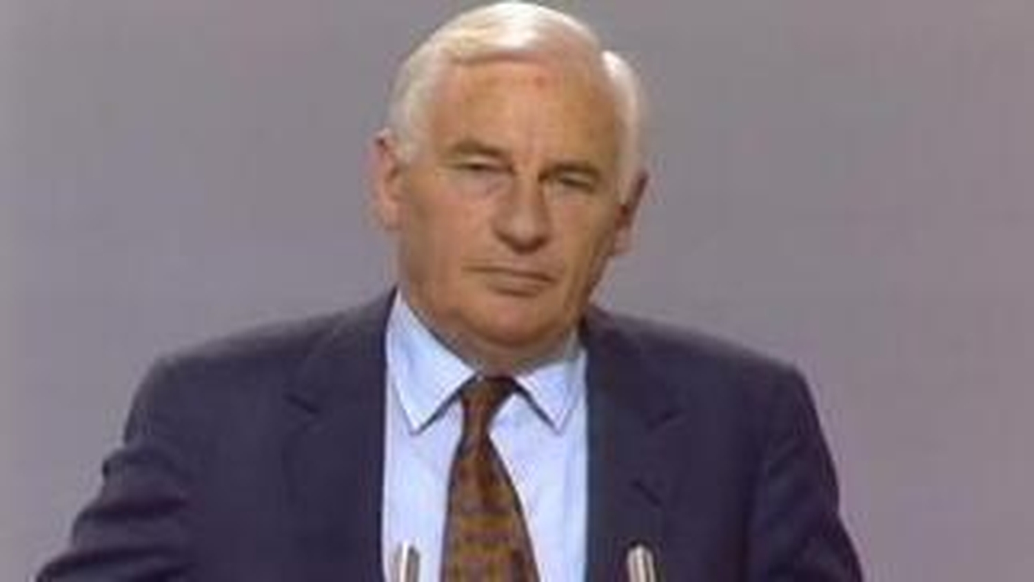 RTÉ Archives | Collections | Peter Barry Adresses Ard Fheis