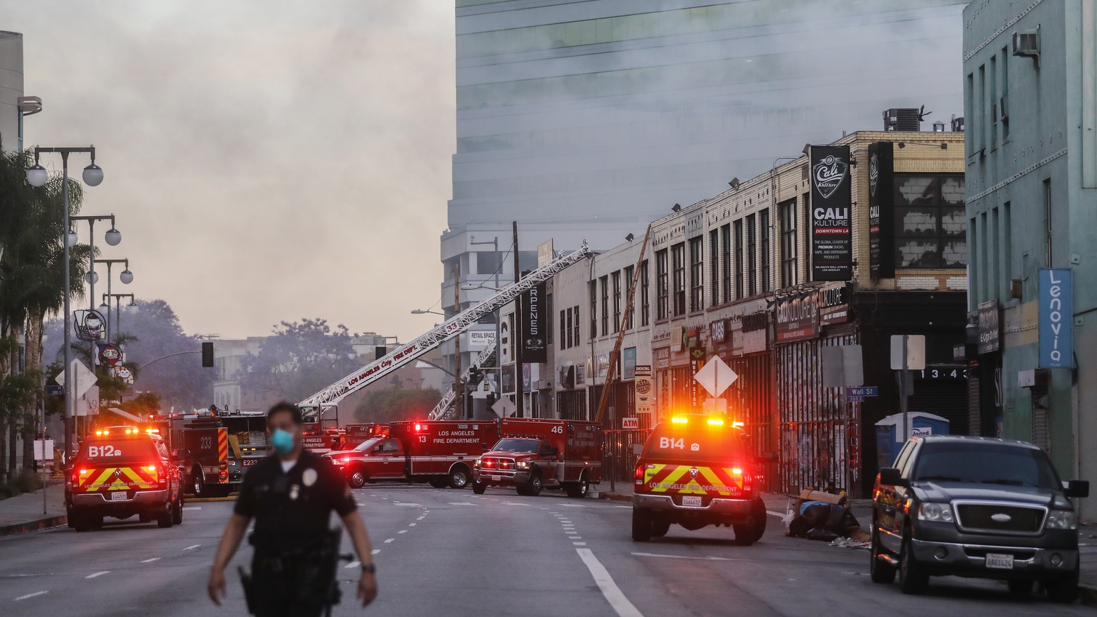 11 firefighters injured in Los Angeles battling blaze