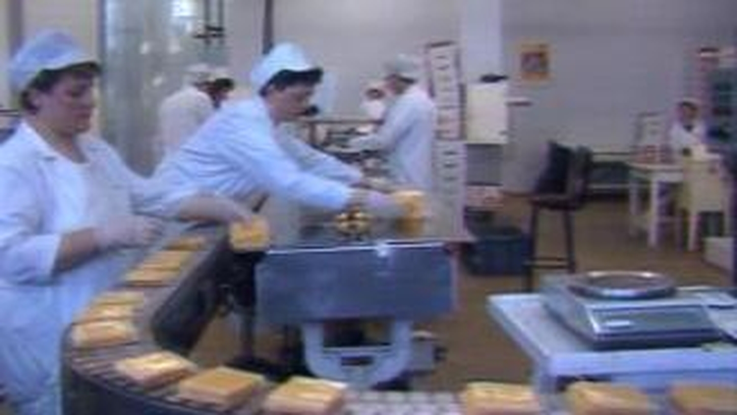 RTÉ Archives | Collections | New Golden Vale Cheese