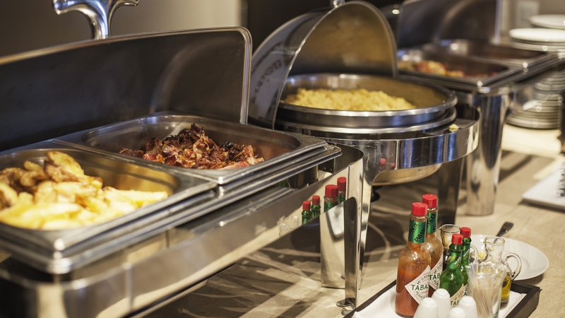 Hotels 'should avoid' offering buffet-style service