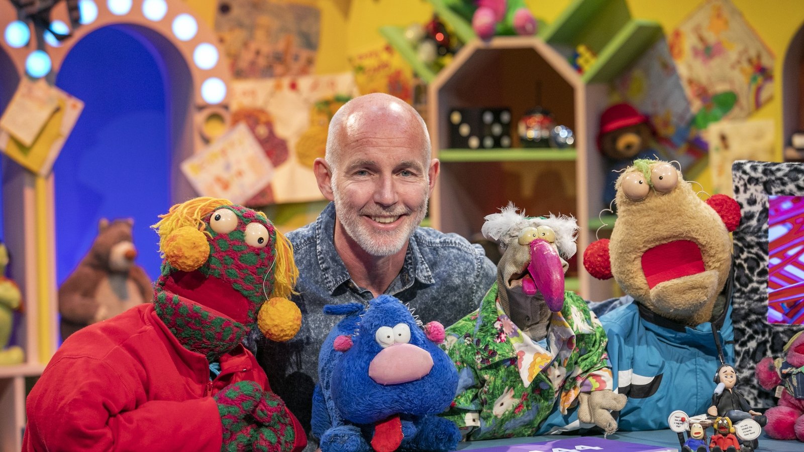 Den and now: Ray, Dustin and Zig & Zag to reunite