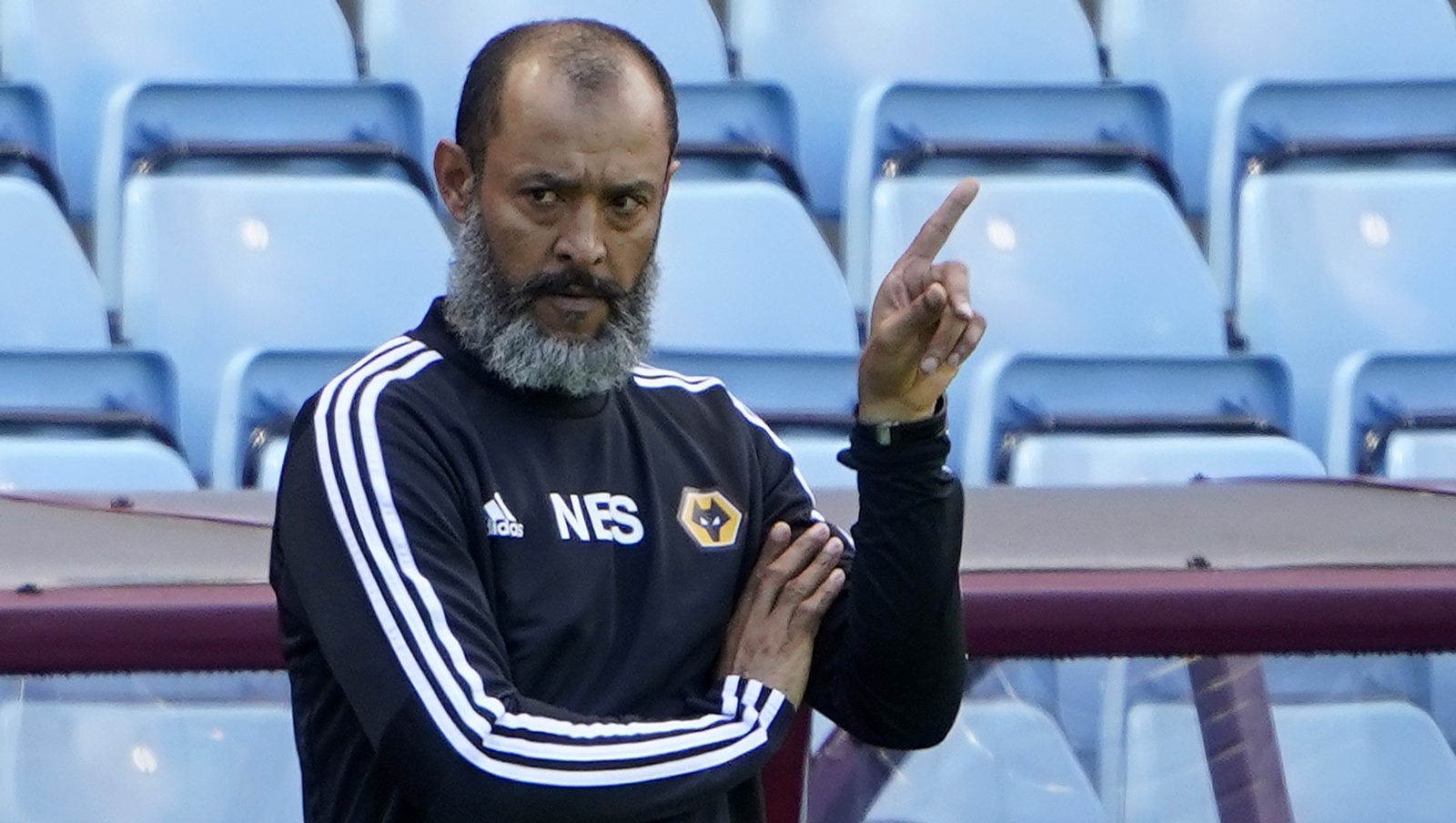 Nuno keeps a lid on Wolves' Champions League dreams