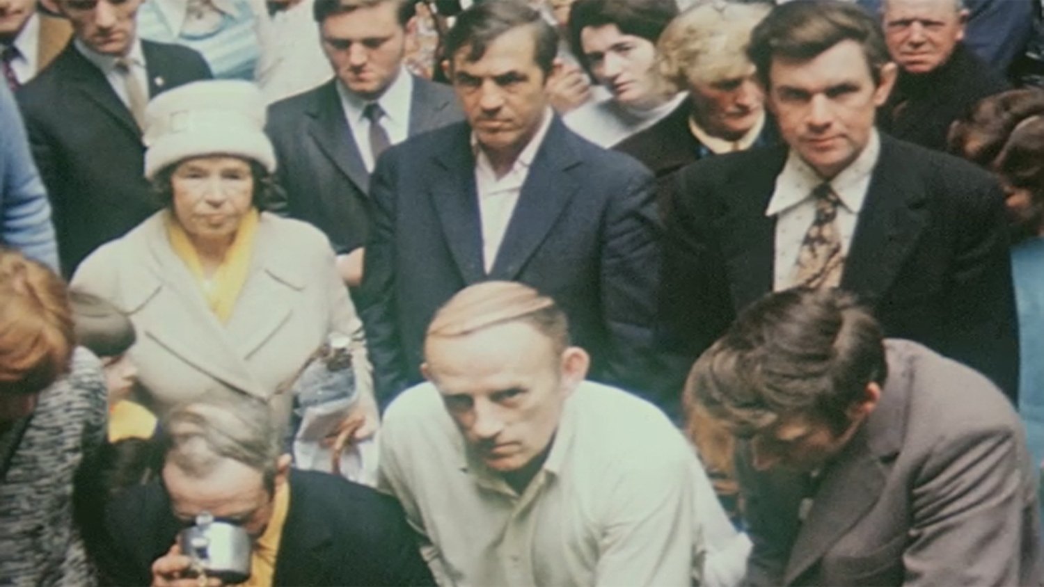 RTÉ Archives | Religion | Garland Sunday In Sligo
