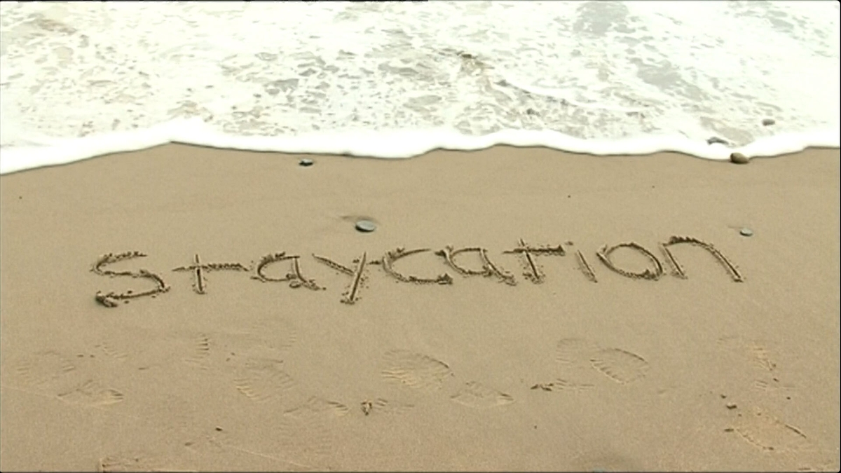 Staycation tips for the New Year | Petula Martyn - RTÉ Radio 1