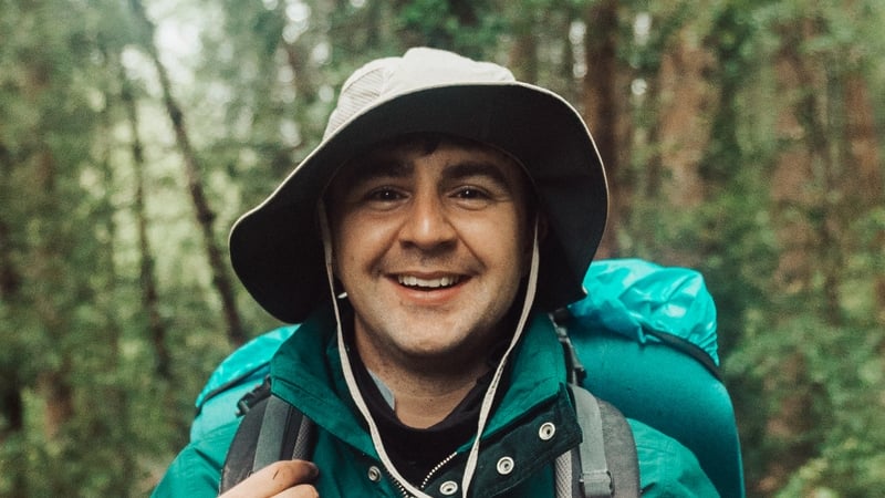 Watch: 2FM's Carl Mullan sings special lockdown song