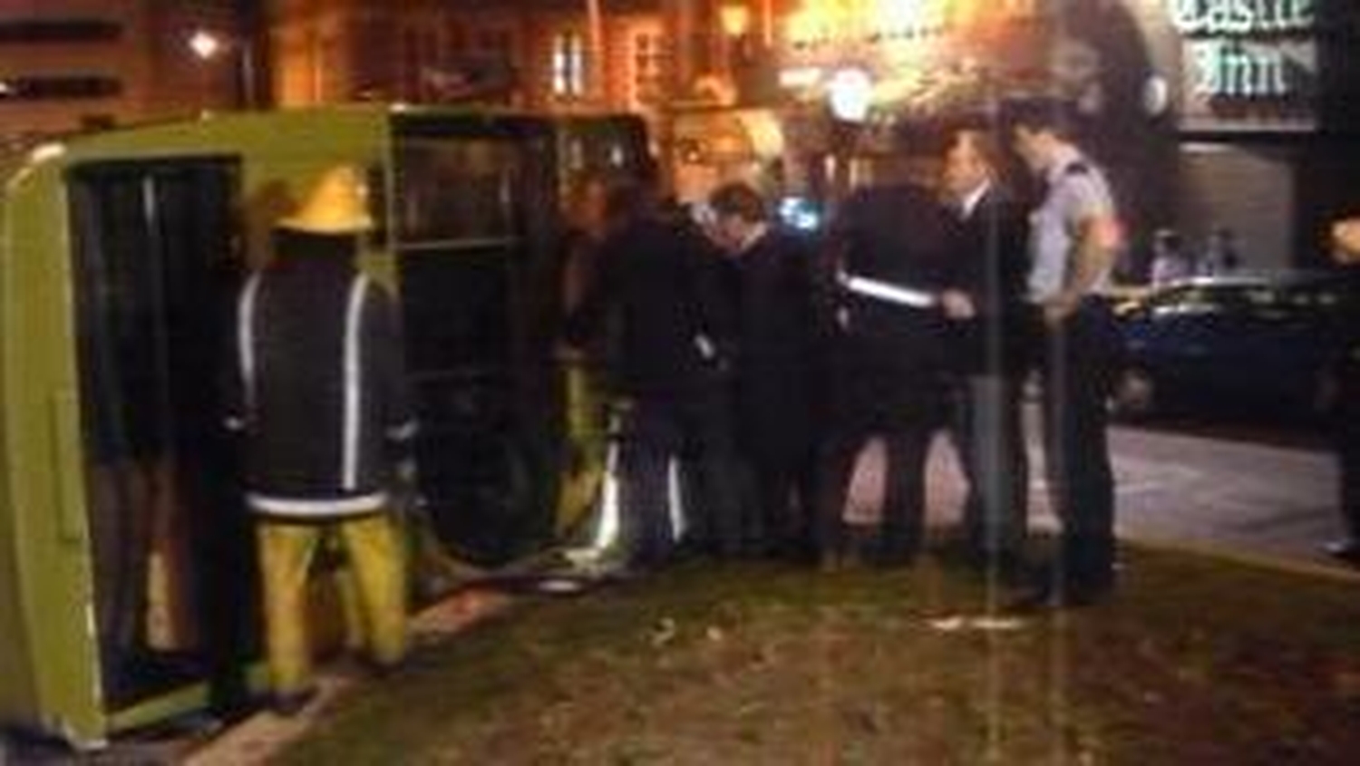 RTÉ Archives | Collections | Bus Overturns In Dublin