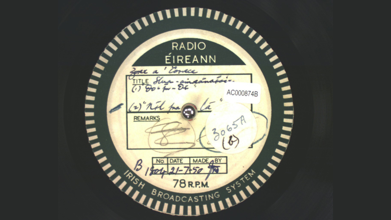 RTÉ Archives | Collections | O Theileann Go Ros Goill : Slua Amhránaíochta