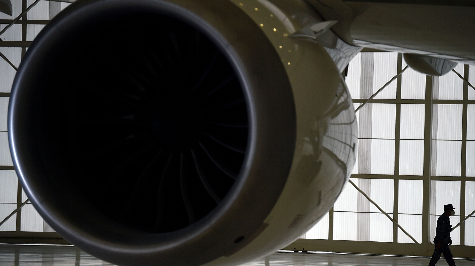 Mexico holds symbolic raffle for presidential jet