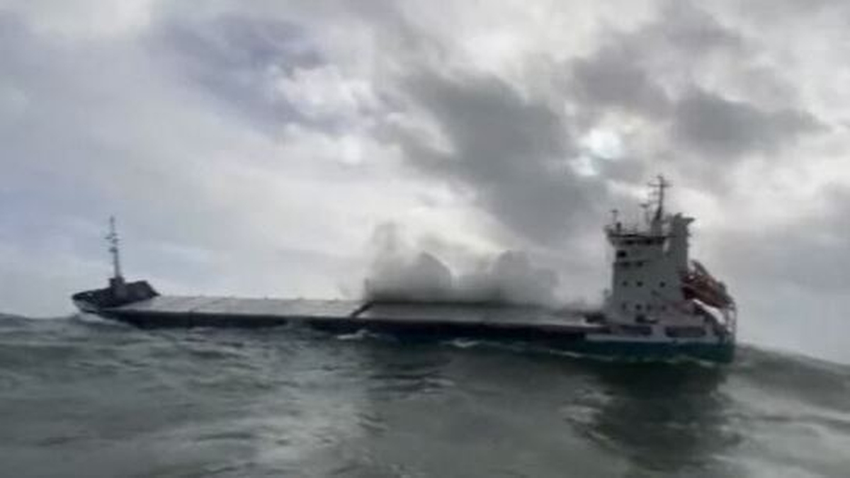 Cargo ship with engine failure under tow to Waterford | News At One ...