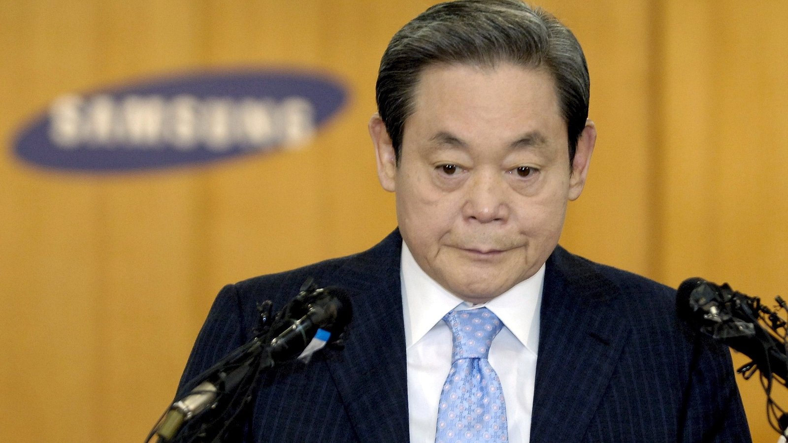 Samsung Electronics chairman Lee Kun-hee dies at 78
