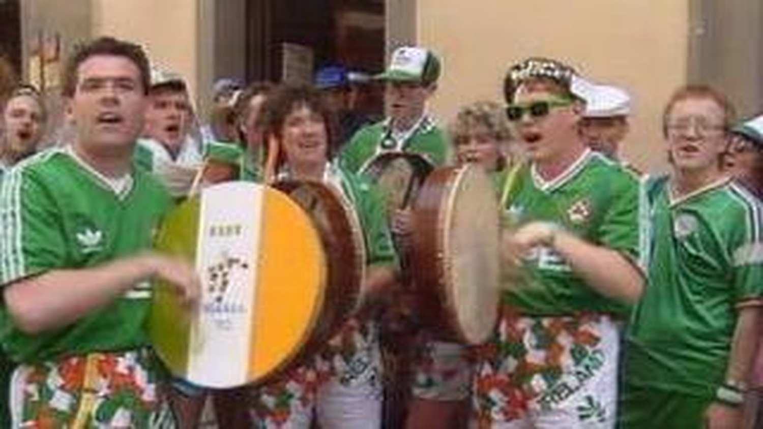 RTÉ Archives | Collections | Irish Fans Arrive For World Cup