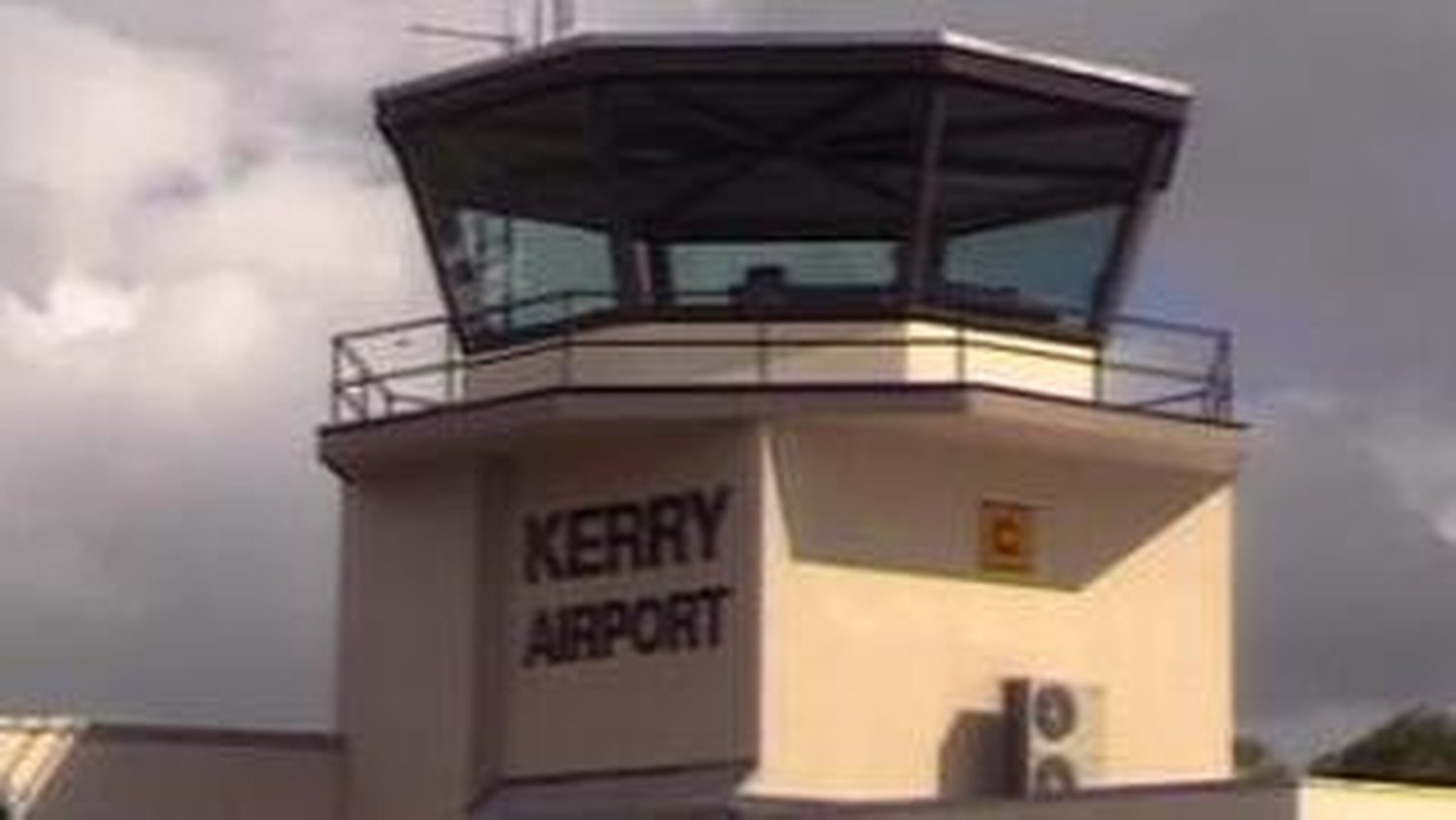 RTÉ Archives | Collections | Kerry Airport Expansion