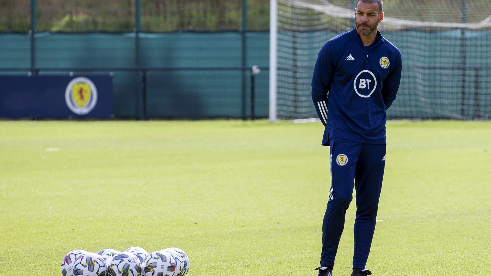 Steven Reid: Scottish confidence high for Serbia test