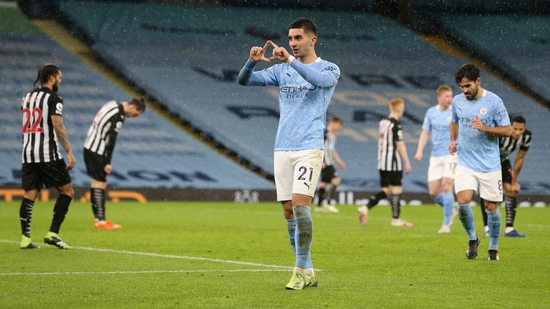 Manchester City ease to victory against Newcastle
