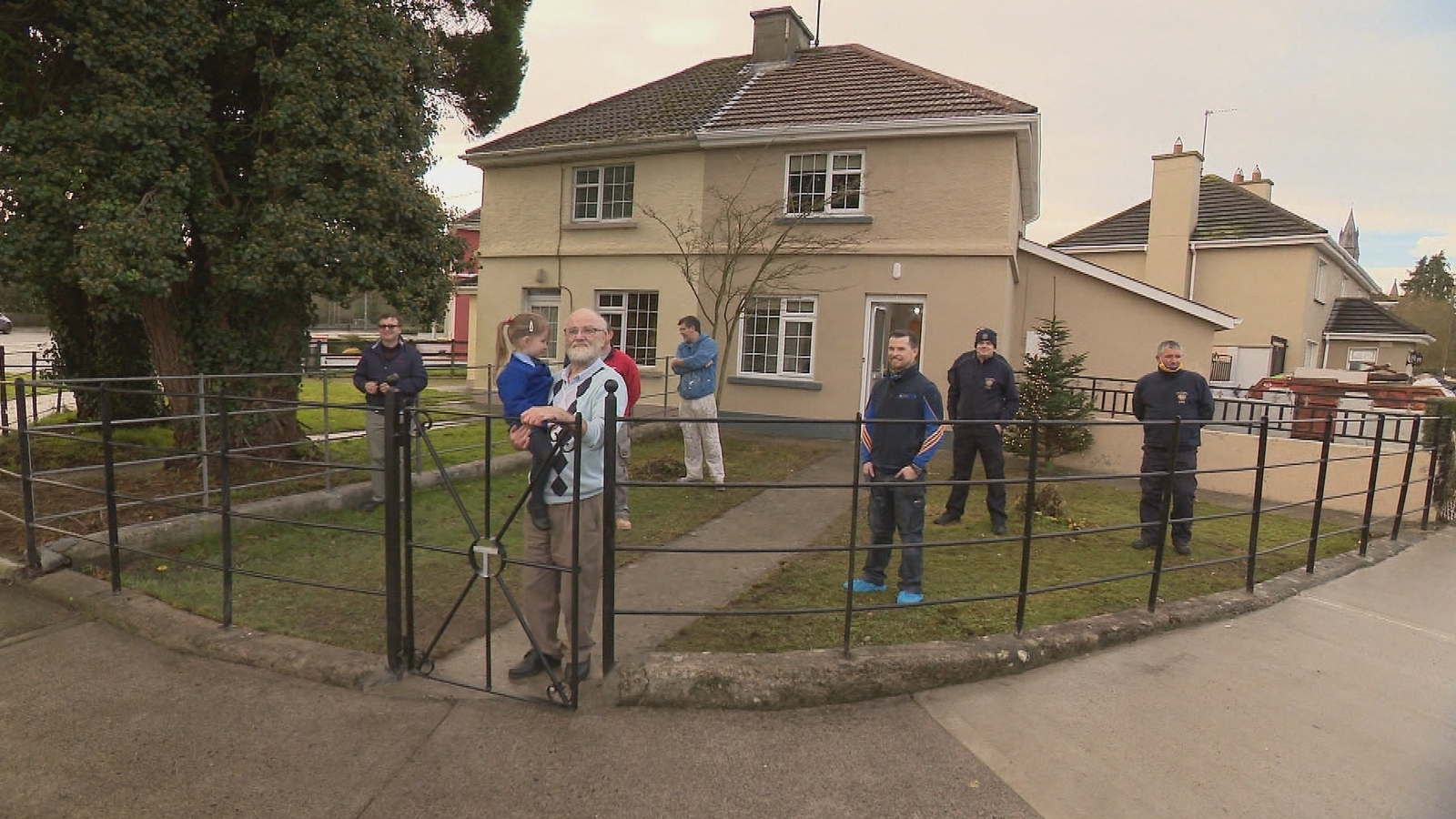 Locals help Roscommon man return to home after fire