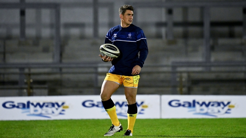 Out-half Ian Keatley makes early Benetton exit