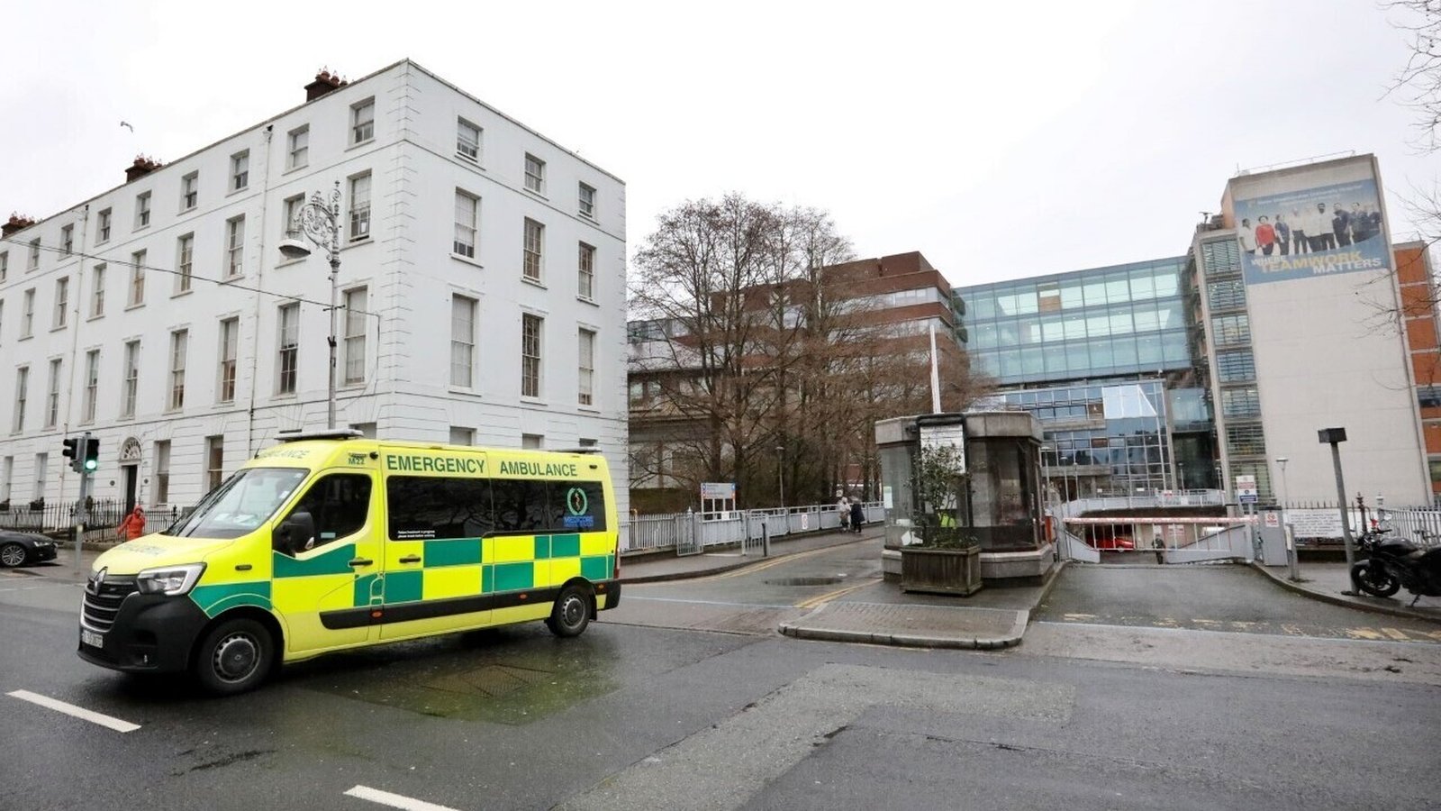 Arrest after man injured in stabbing in Dublin