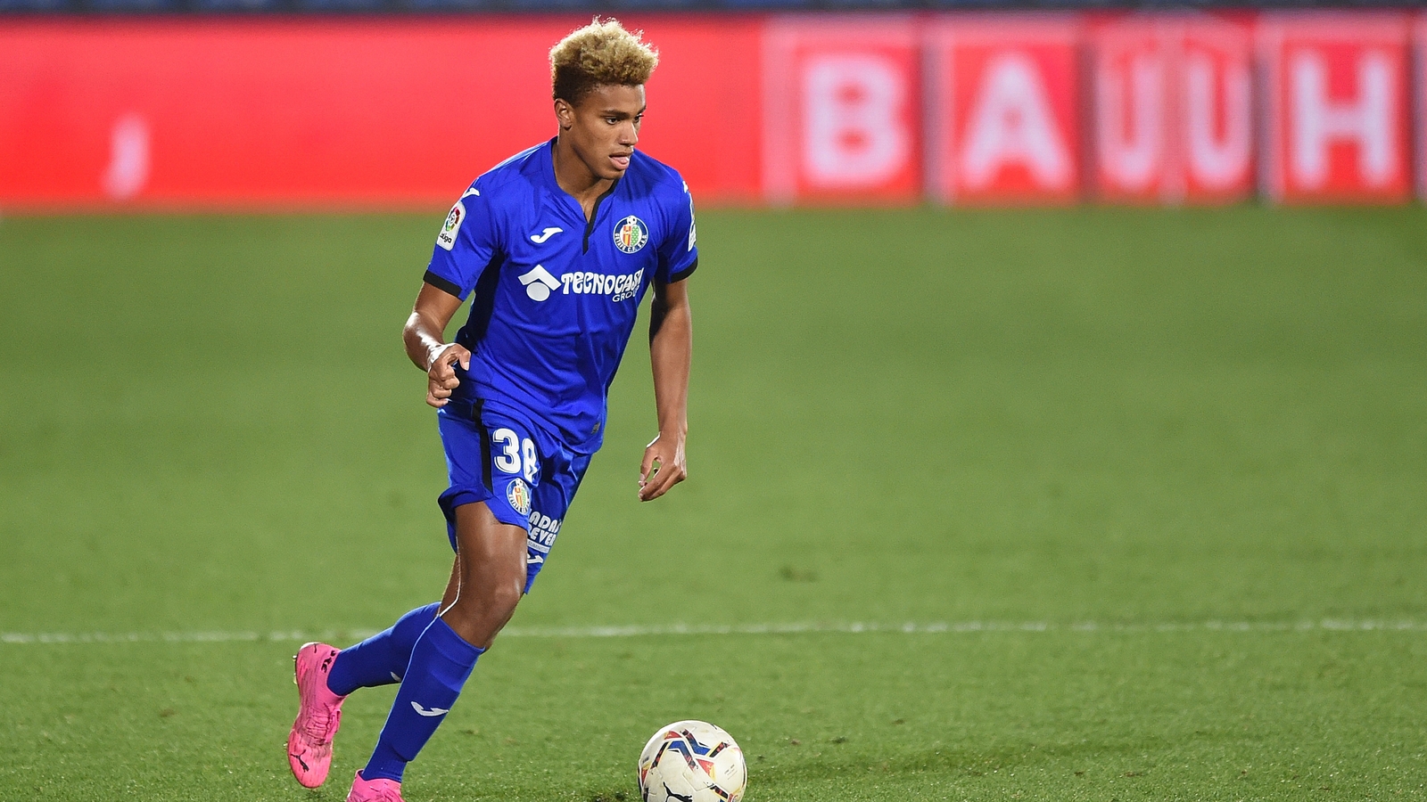Ireland hoping to recruit La Liga teenager Finn