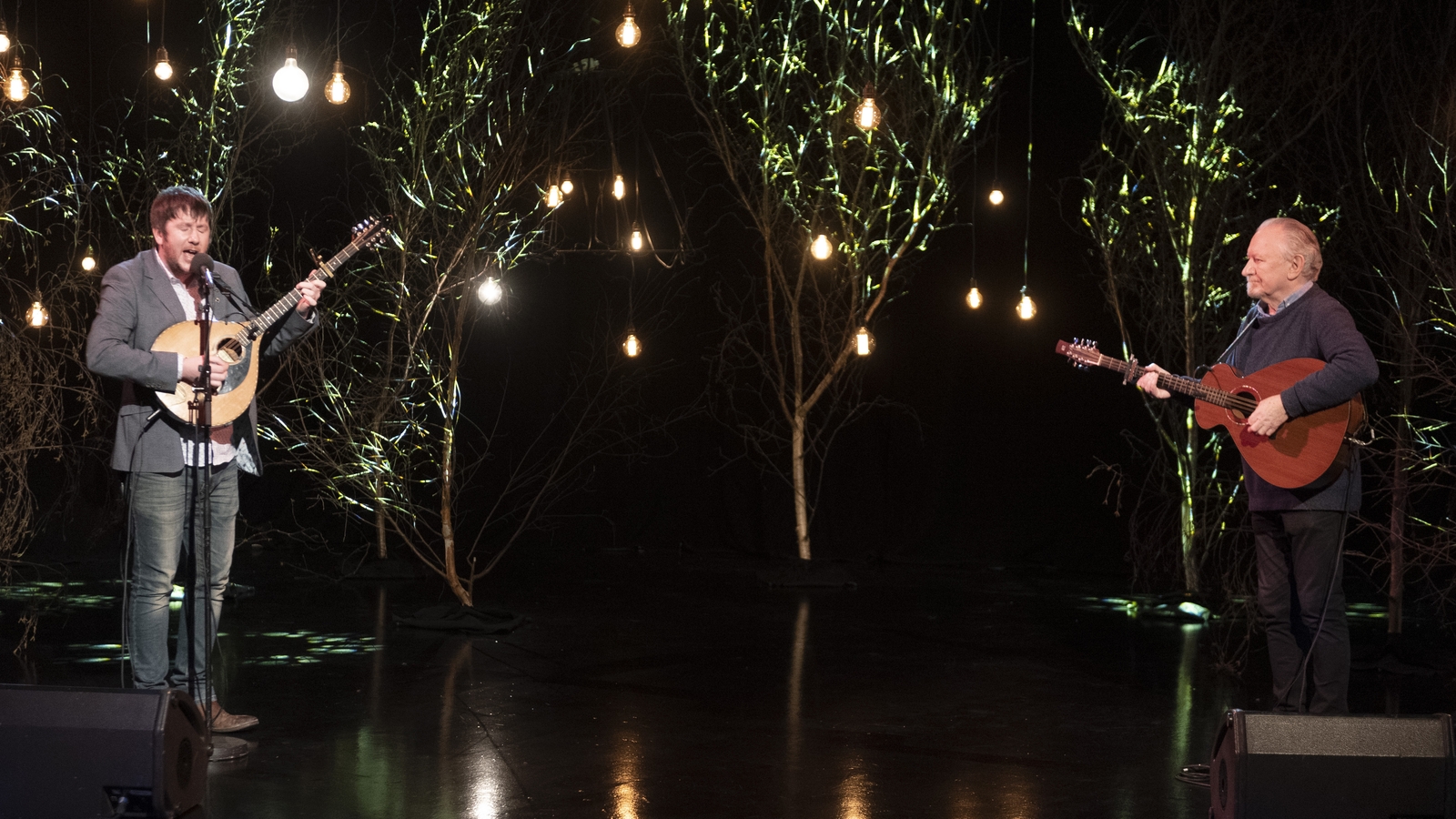 Watch: Daoirí Farrell & Dónal Lunny on The Tommy Tiernan Show