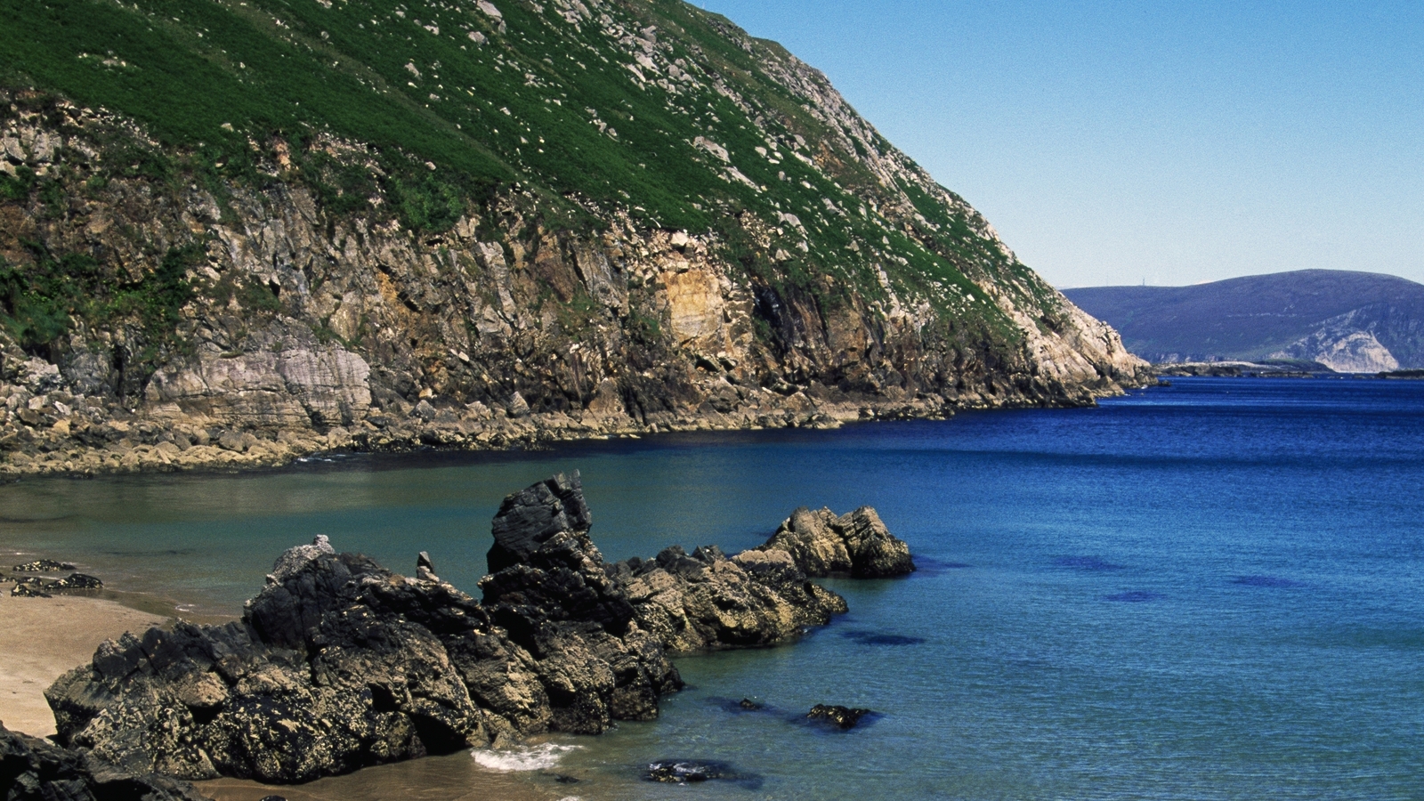 Mayo beach named as one of Europe's top 20 by Lonely Planet