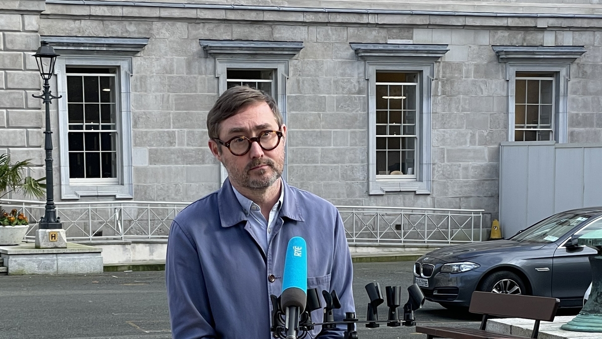 Gardaí in Eviction Art: Response to Eoin Ó Broin Tweet | Today with ...