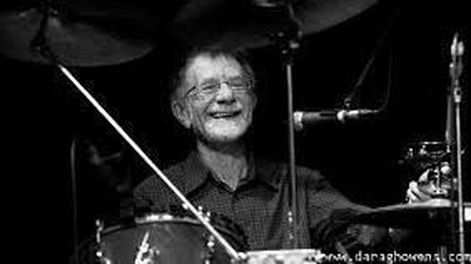 Tributes paid to Irish drummer Noel Bridgeman