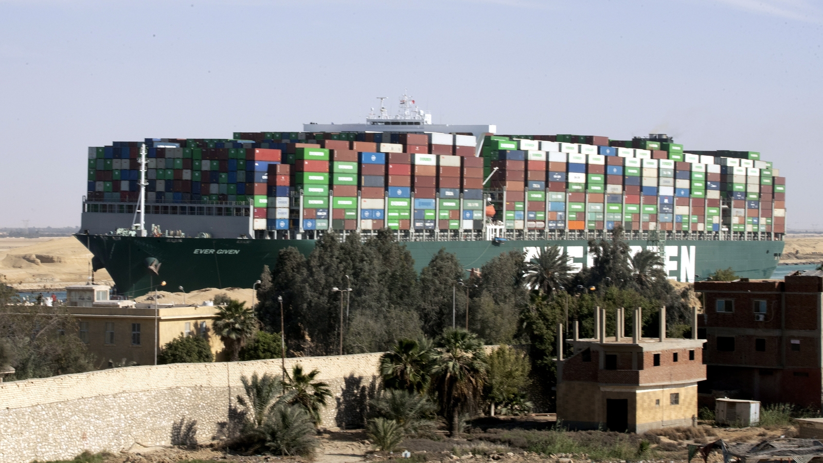 Seven facts about the Suez Canal