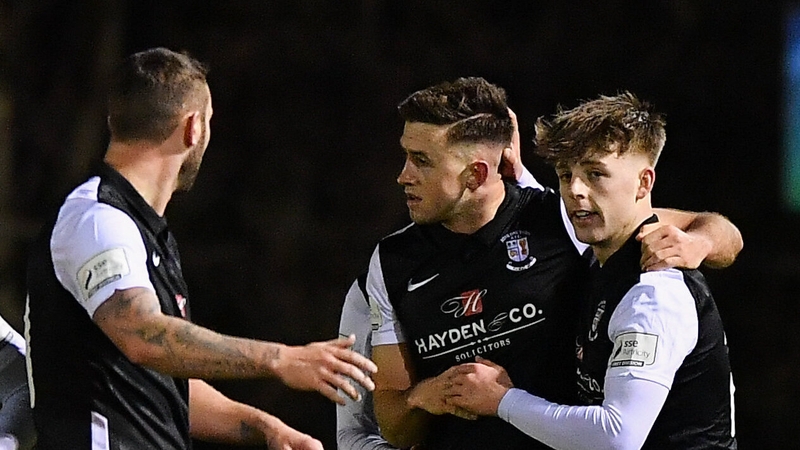 Athlone impress as they dismantle Galway