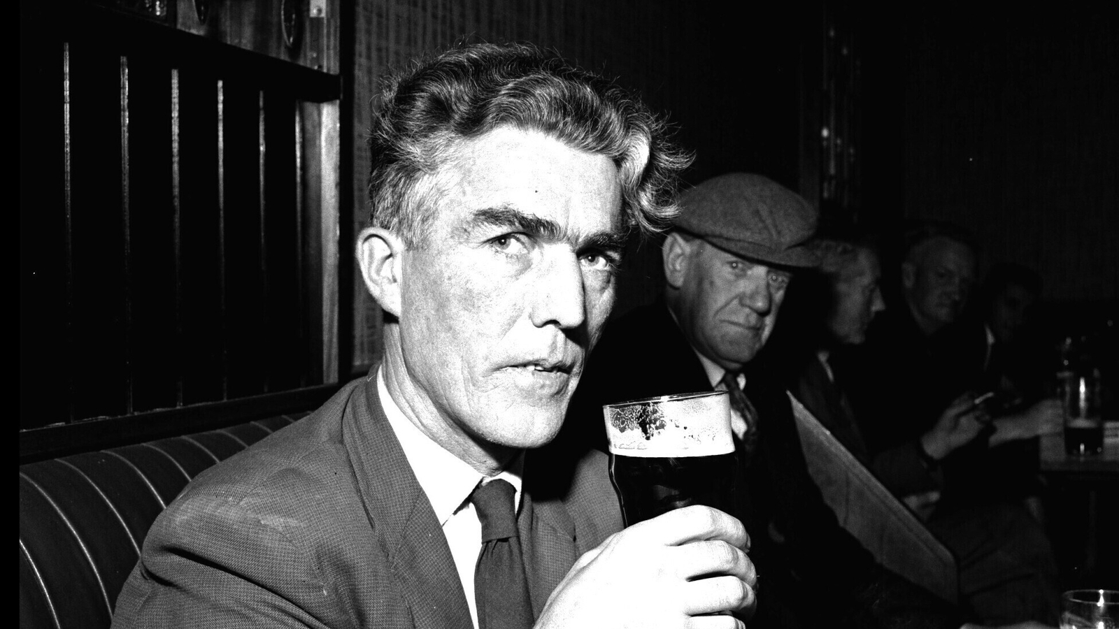 Ó Aird an Chaisleáin go Seattle: Scéal Joe Heaney ar RTÉ RnaG
