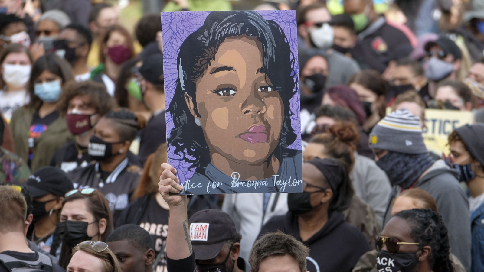 US jury clears ex-police officer in Breonna Taylor raid