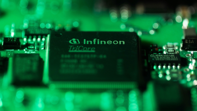 Infineon raises revenue, margin guidance on chip boom