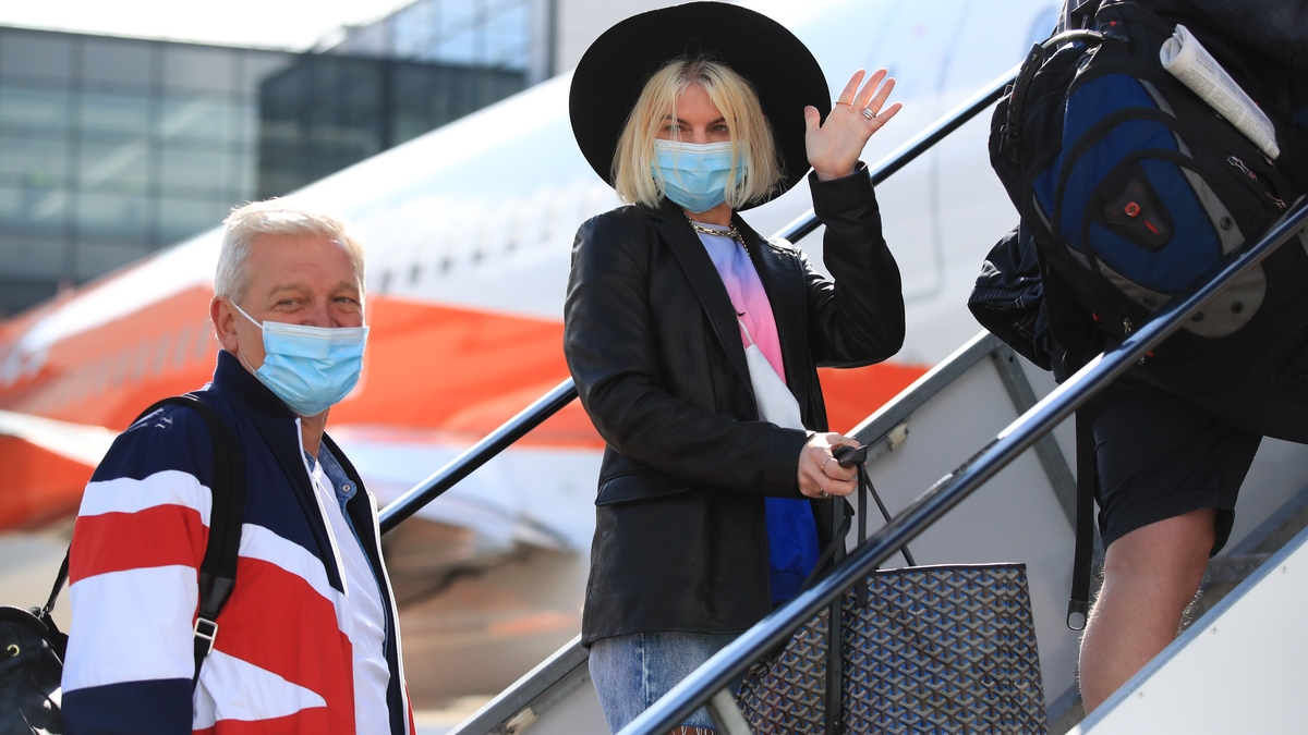 Travel advice with Siobhan Maguire | Brendan O'Connor - RTÉ Radio 1