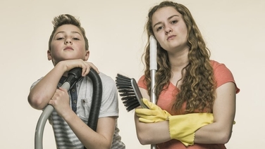 Video | How to fix the housework gender gap for Irish kids | RTÉ