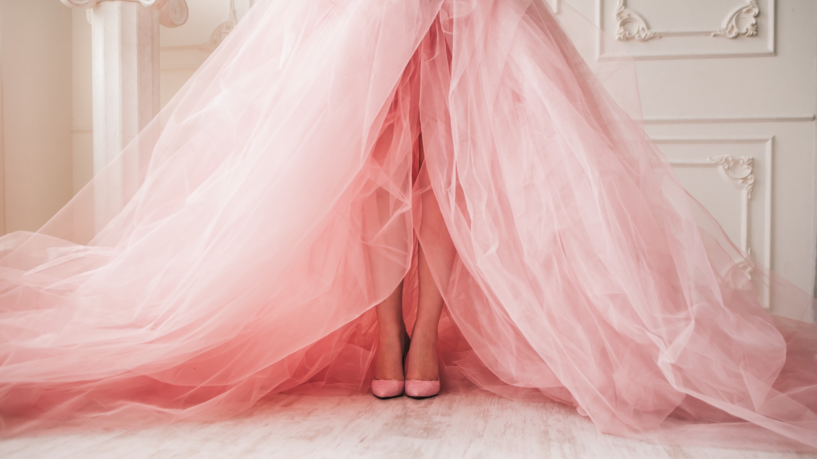 Stylist Mandy Maher on the party wear trends for 2022