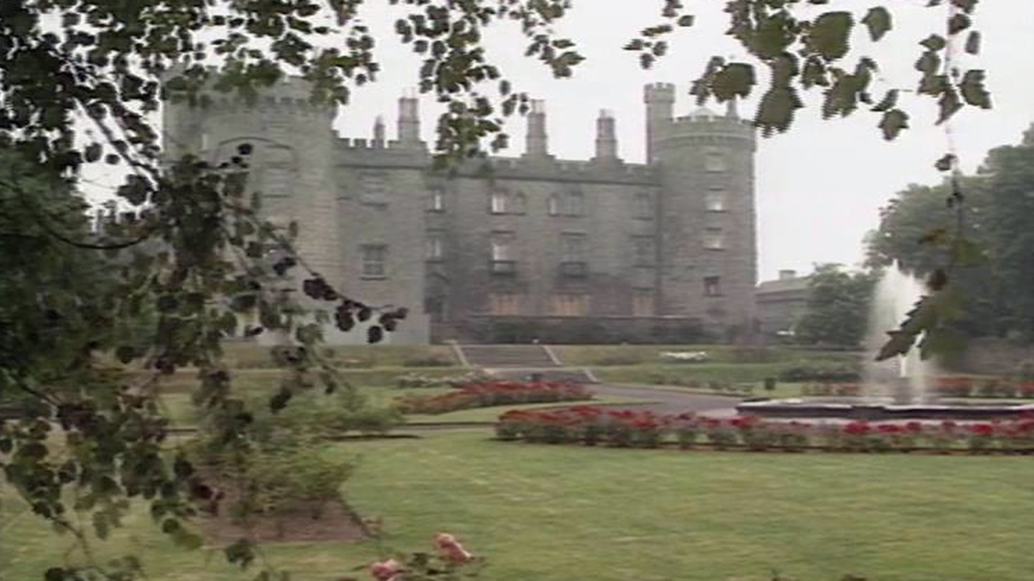 RTÉ Archives | Arts and Culture | Butlers Of Ormonde