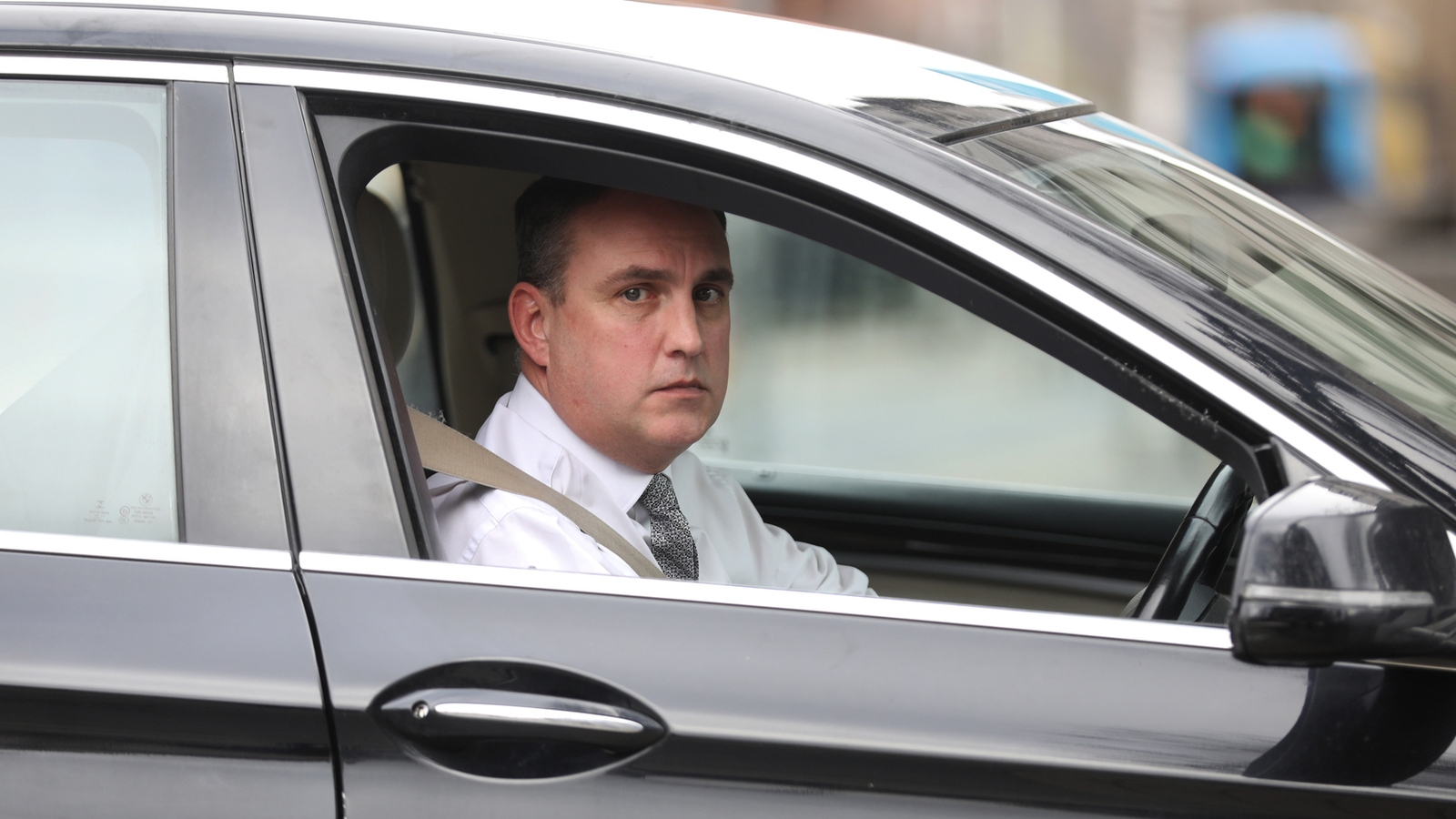 Marc MacSharry éirithe as FF i bhfianaise gearáin faoi bhulaíocht