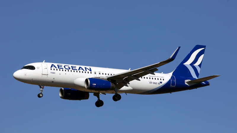 Aegean Airlines shrinks loss in second quarter