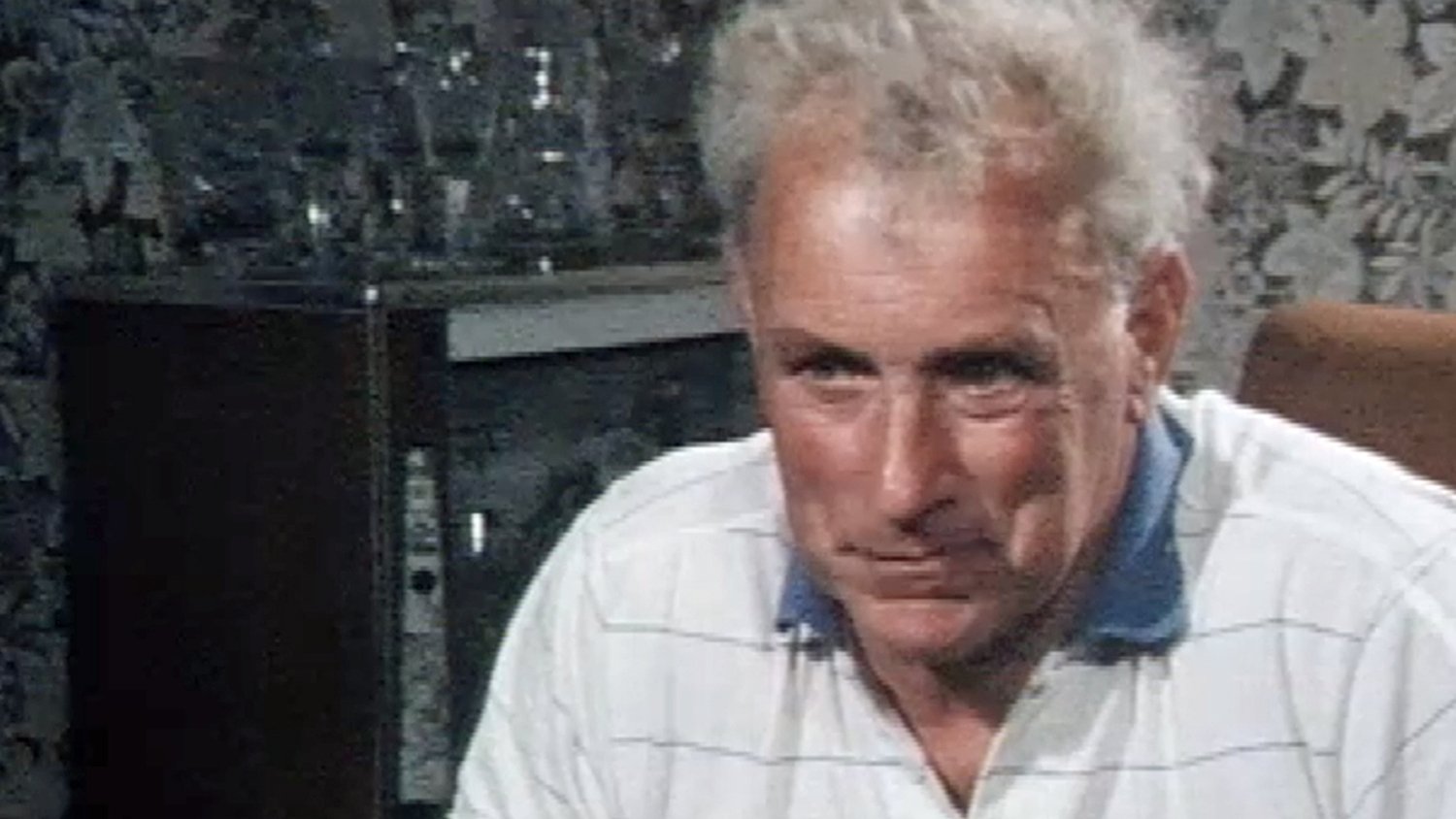 RTÉ Archives | Sports | Road Bowler Mick Barry