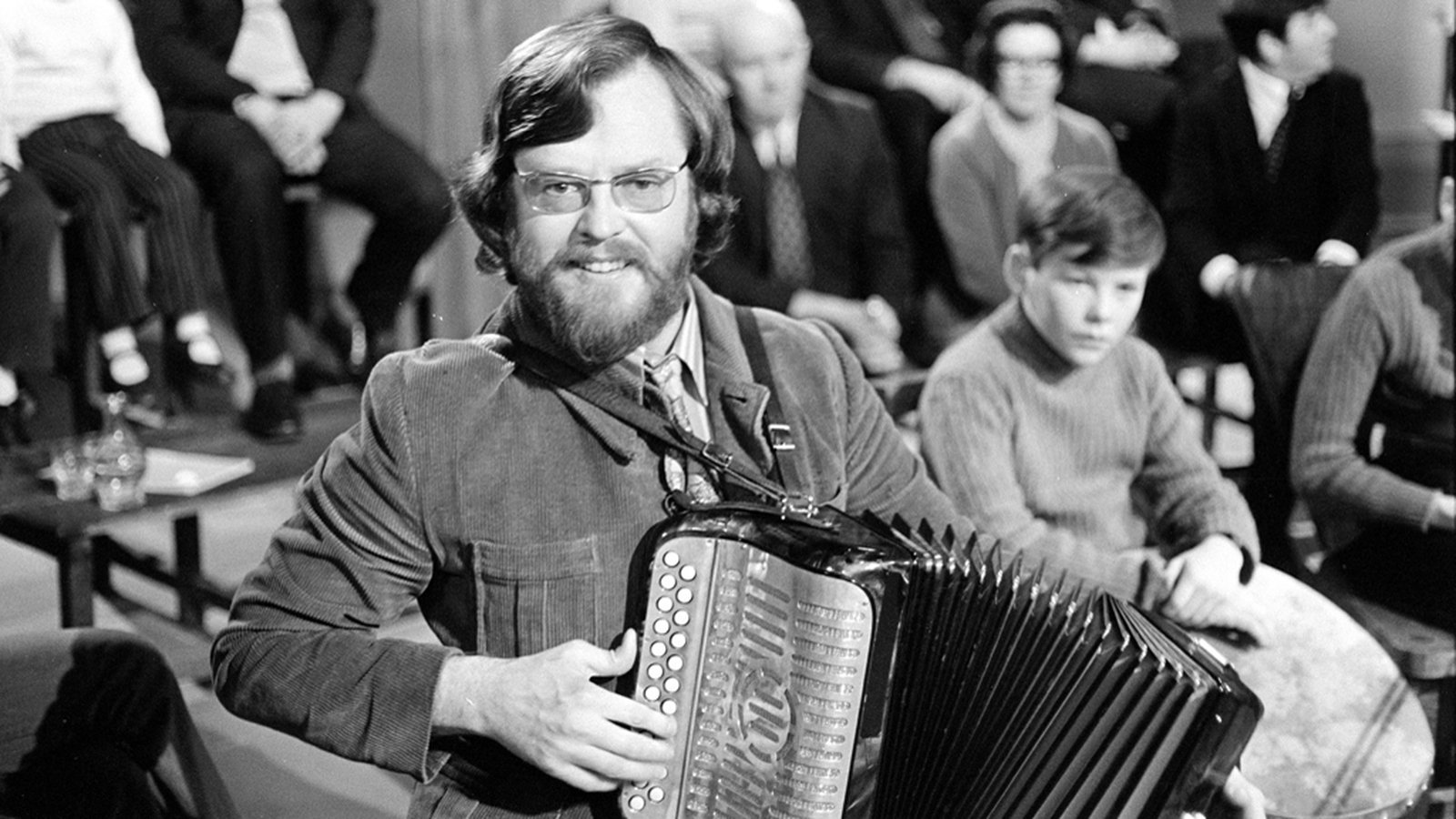 Celebrating Tony Mac Mahon on The Rolling Wave