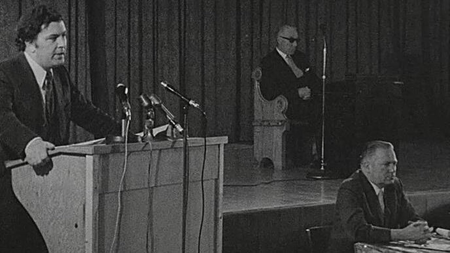 RTÉ Archives | Politics | The Assembly Of The Northern Irish People