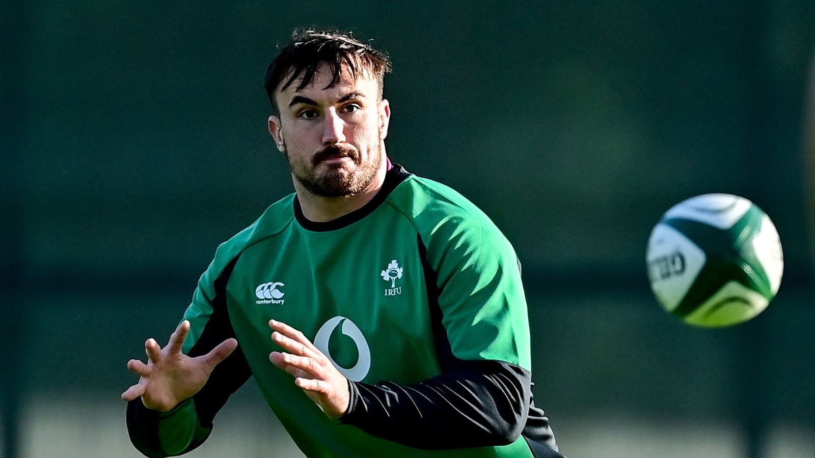 Lenihan enthused by mobile Ireland pack