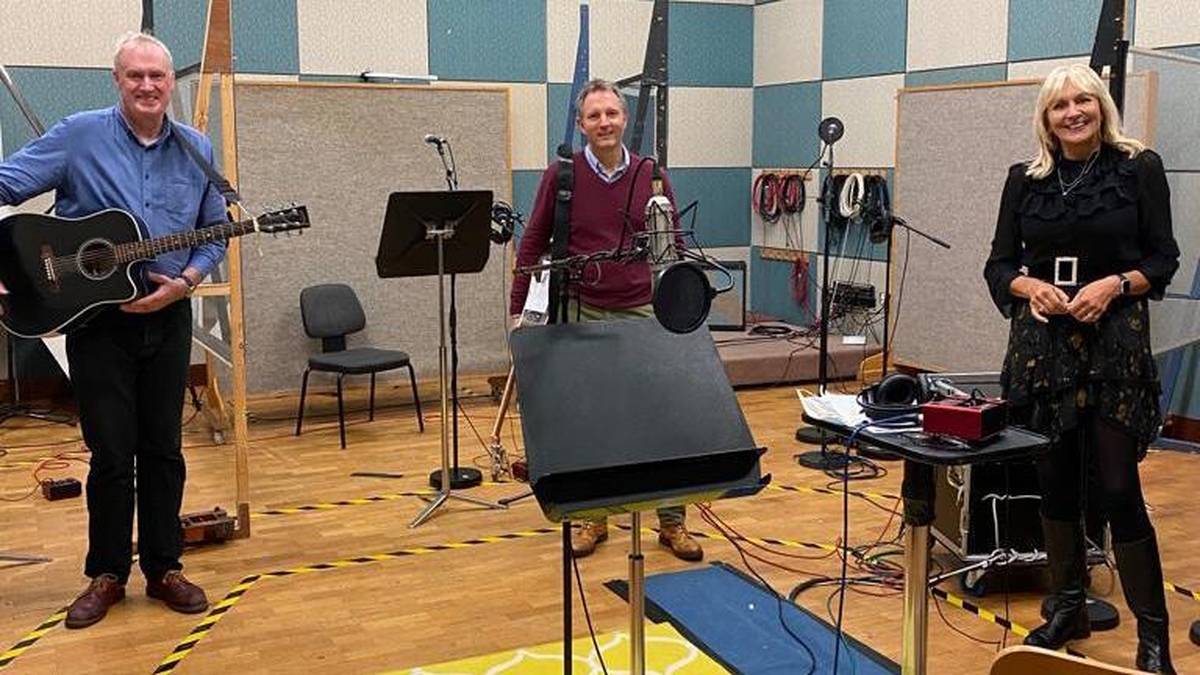 Music with Tony Connelly and Prof. Luke O’Neill | Sunday with Miriam ...