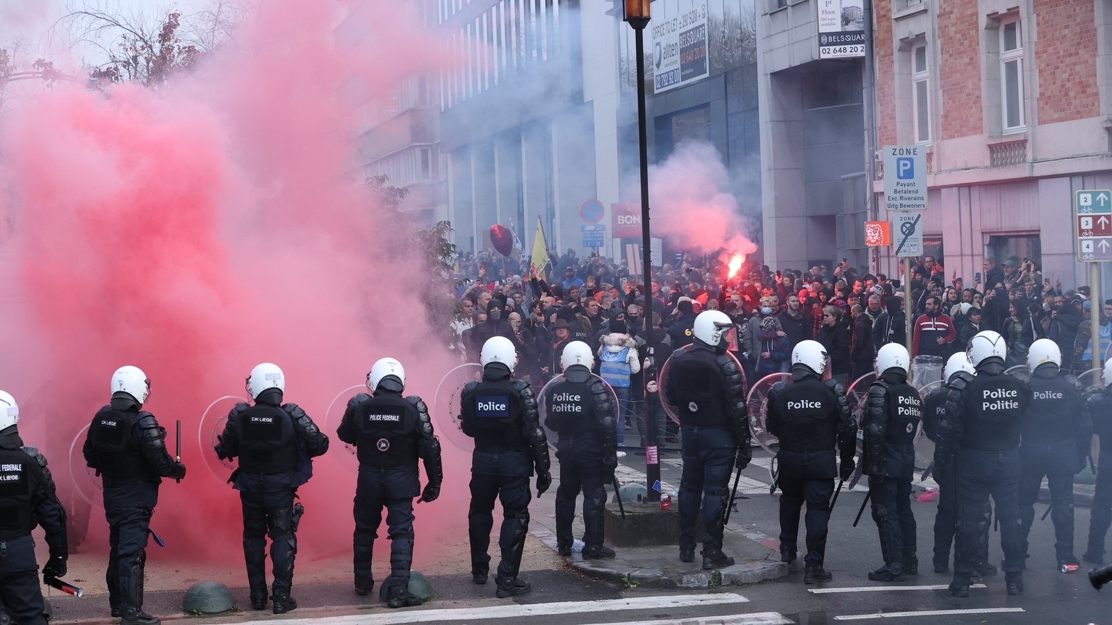 Violence erupts at protest over Covid rules in Brussels