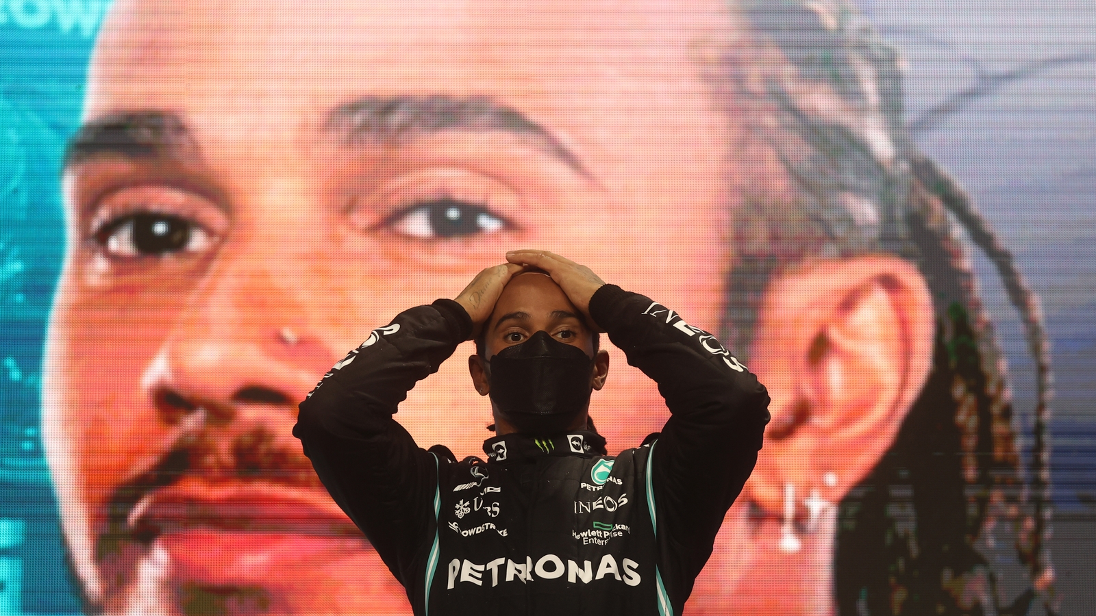 Hamilton dominates in Qatar to close gap on Verstappen