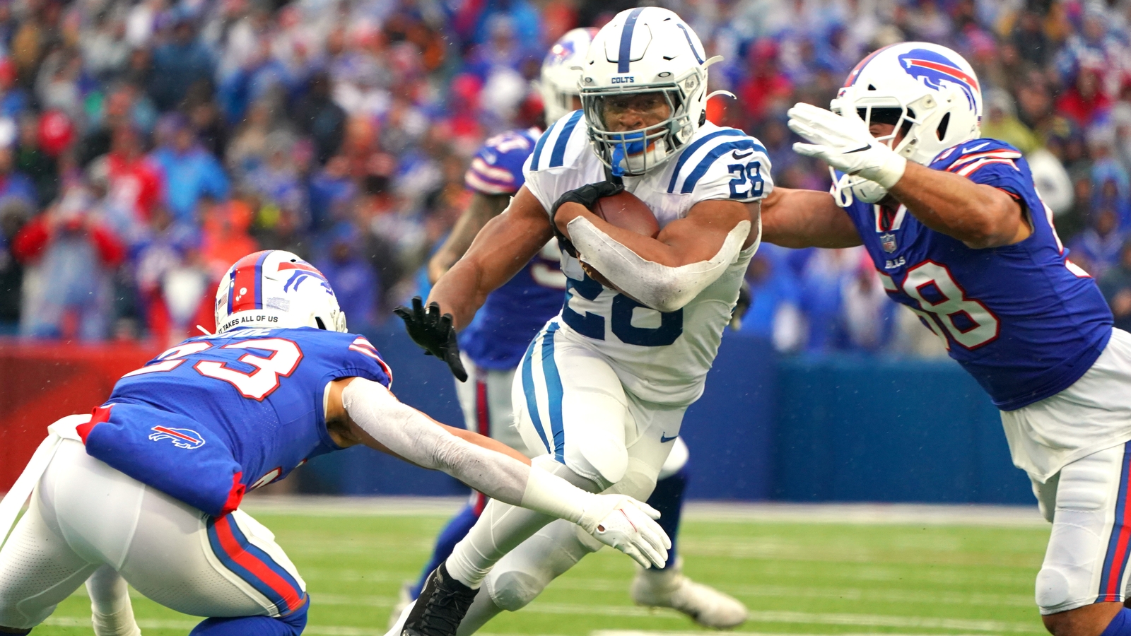 NFL: Taylor scores five touchdowns in Colts win