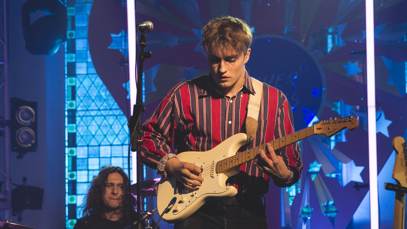 Sam Fender 'taking time off' for his mental health