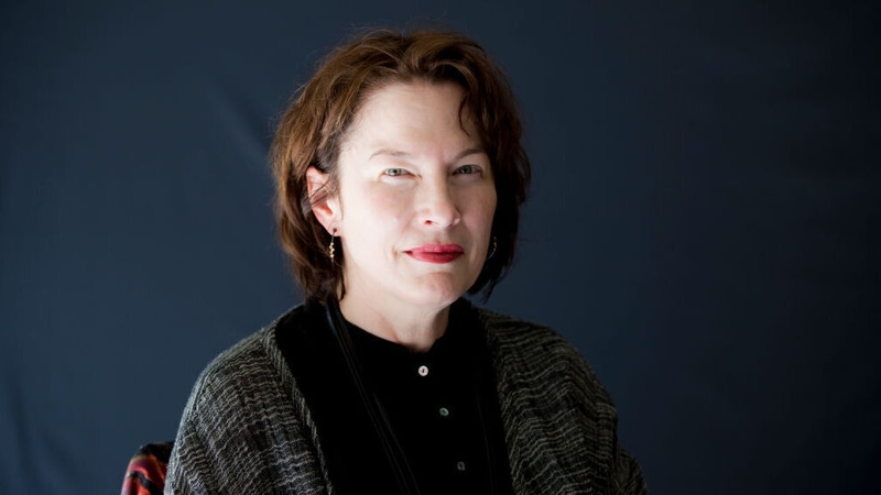 Author Alice Sebold apologises to man cleared of rape