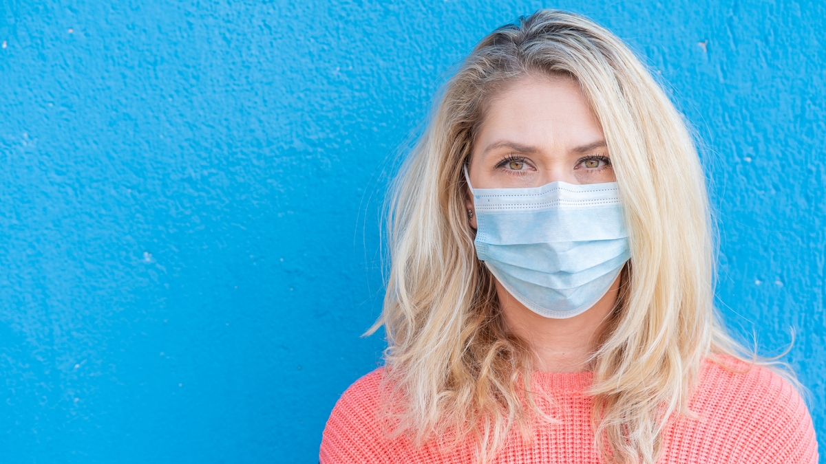 Would it be wise to stop wearing masks now? | Morning Ireland - RTÉ Radio 1