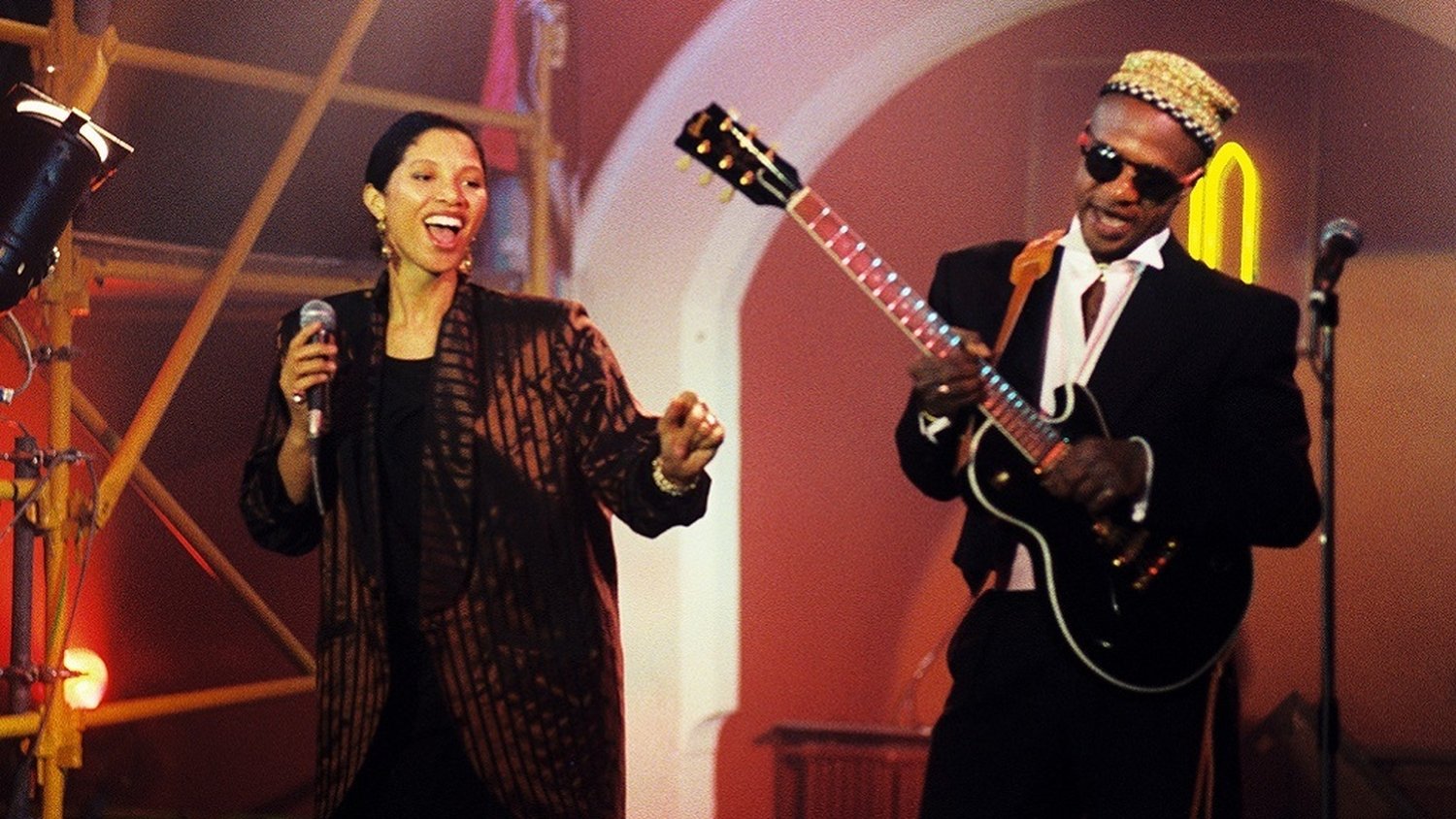RTÉ Archives | Arts and Culture | Womack & Womack