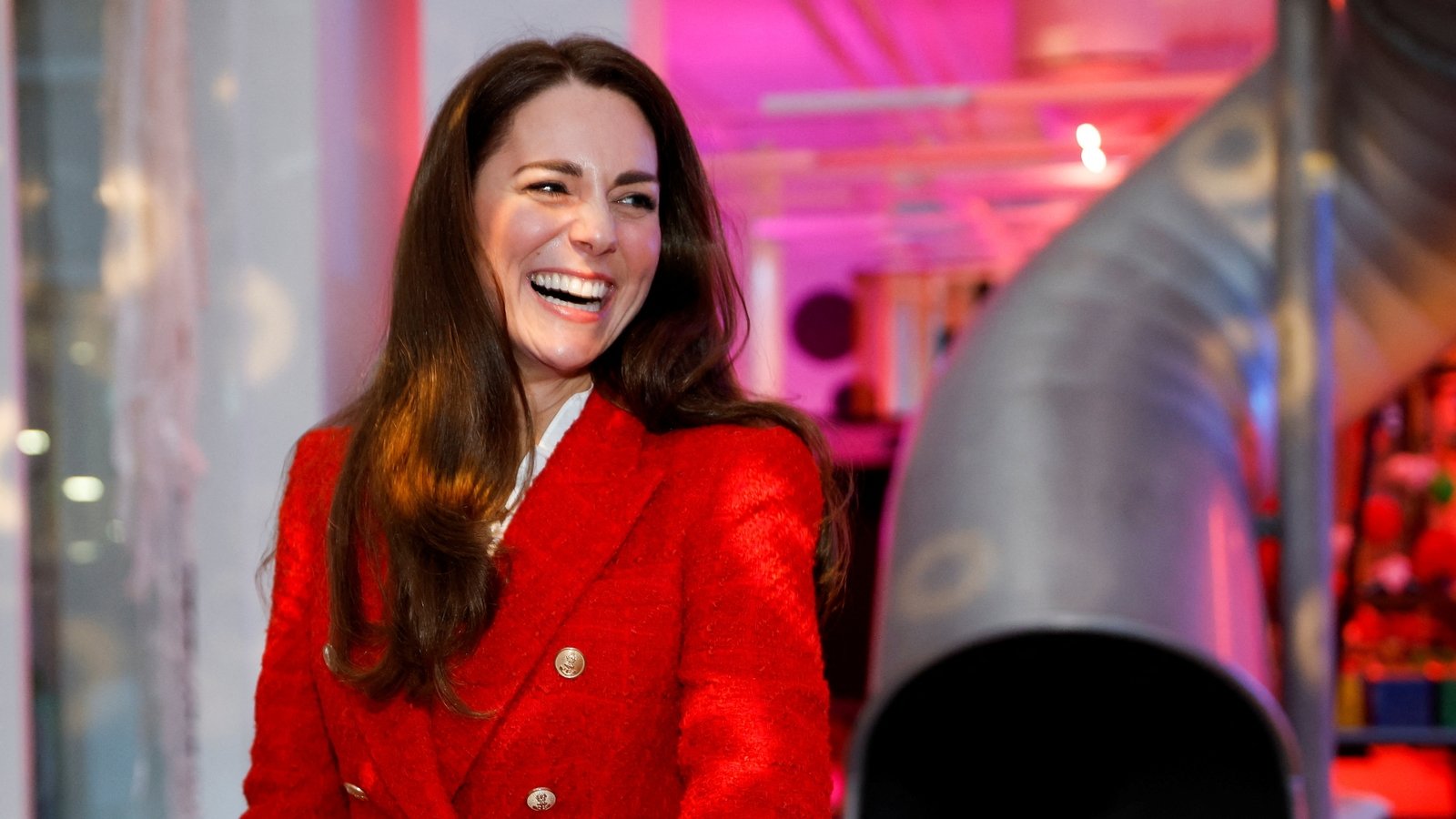 Kate Middleton dresses in Danish colours on visit to Copenhagen